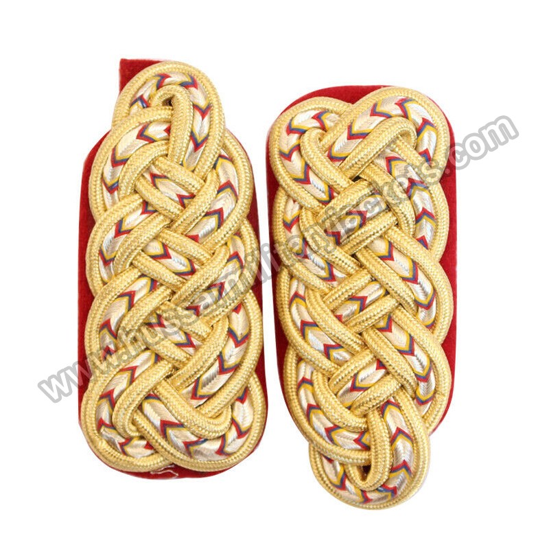 Epaulette